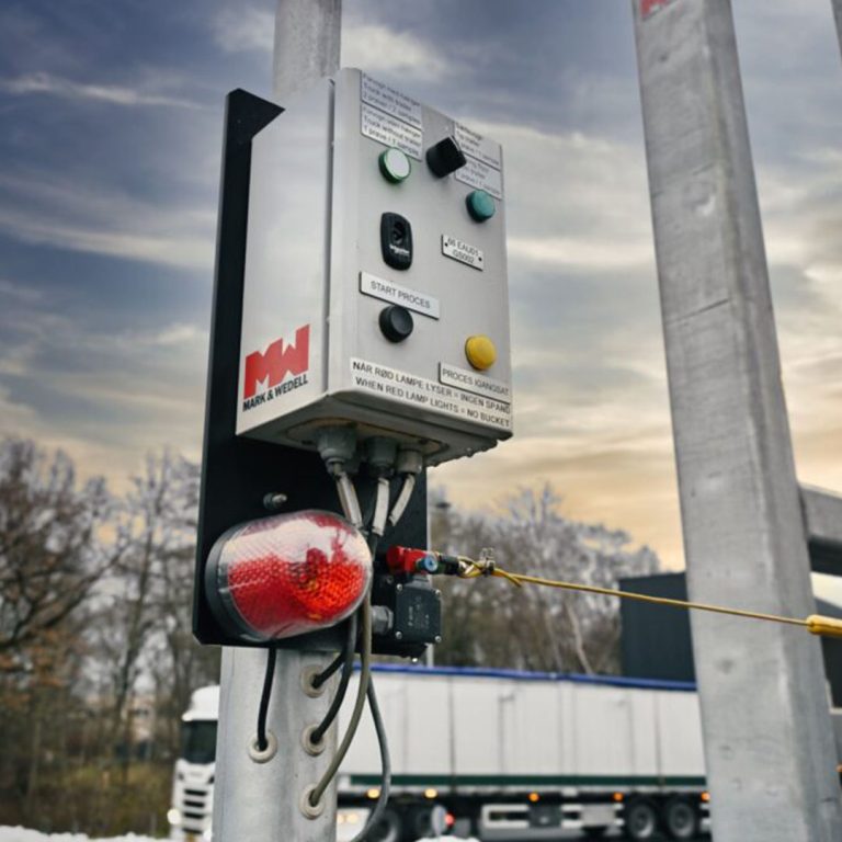 Automated Truck & Train Sampling System - JWII