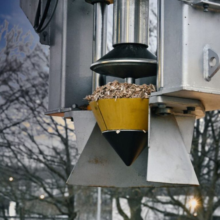 Automated Truck & Train Sampling System - JWII